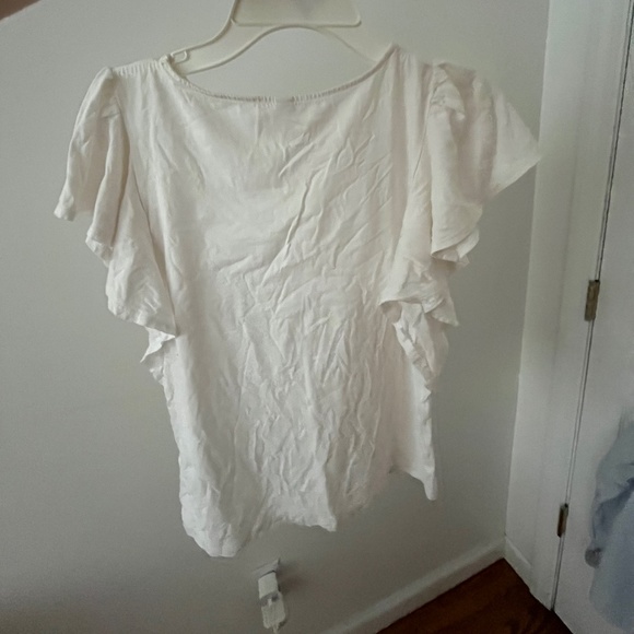 Uniqlo | Tops | Uniqlo White Ruffle Sleeve Shirt | Poshmark